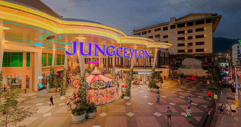 Jungceylon Phuket Review - Shopping & Dining in Patong - Your Phuket Guide